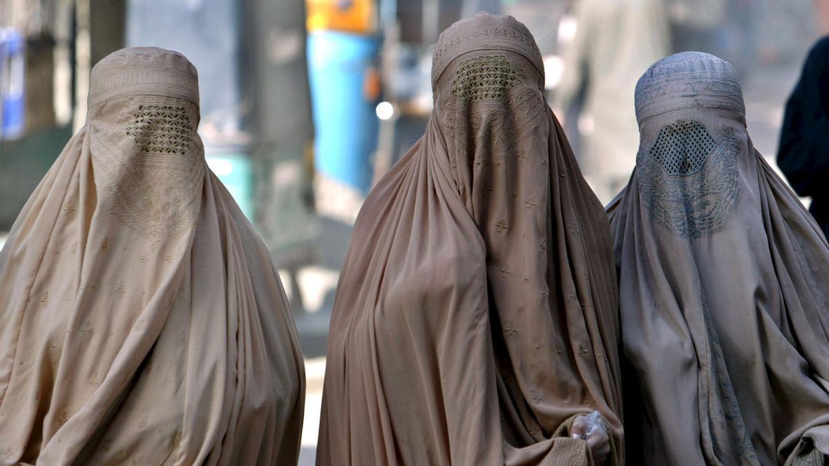 Ni burka ni niqab: Vox urge prohibir el acceso a dependencias ...