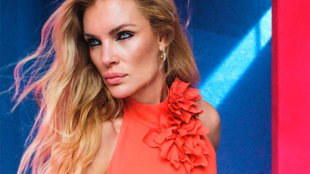 ESTHER CAÑADAS EL CORTE INGLÉS | Esther Cañadas, deslumbrante en el ...