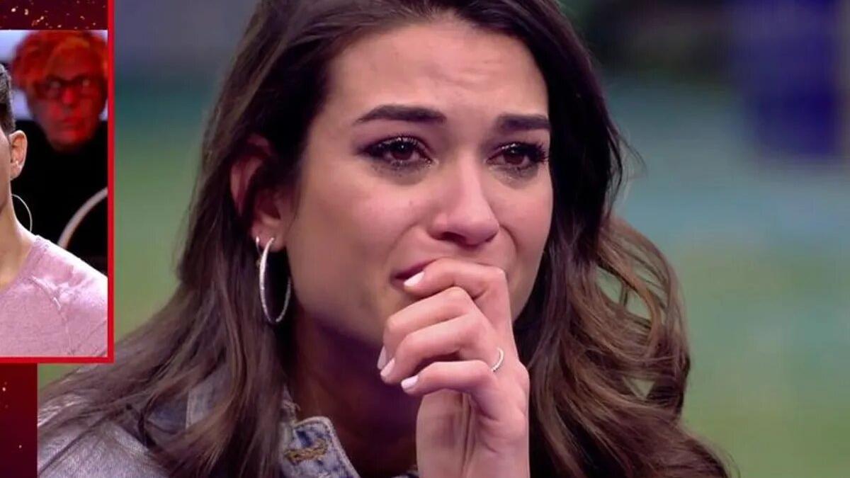 CLÍNICA ESTELA GRANDE | Estela Grande acude a la clínica: "Tiene fistulas"