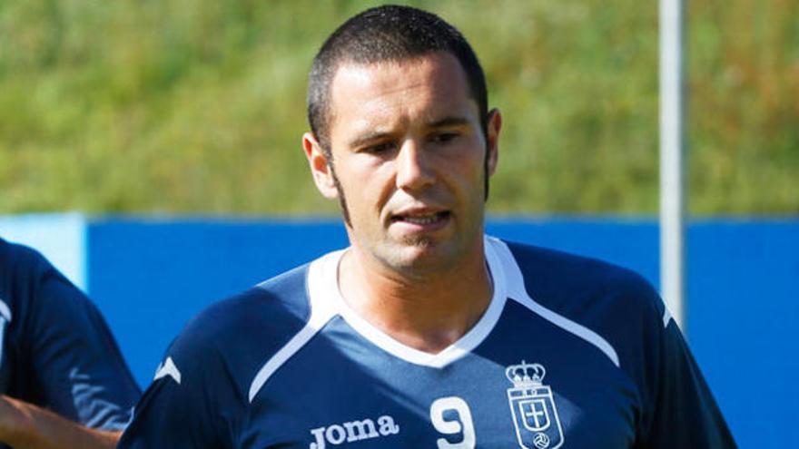 Cervero pide apoyo de todo el oviedismo para lograr el ascenso