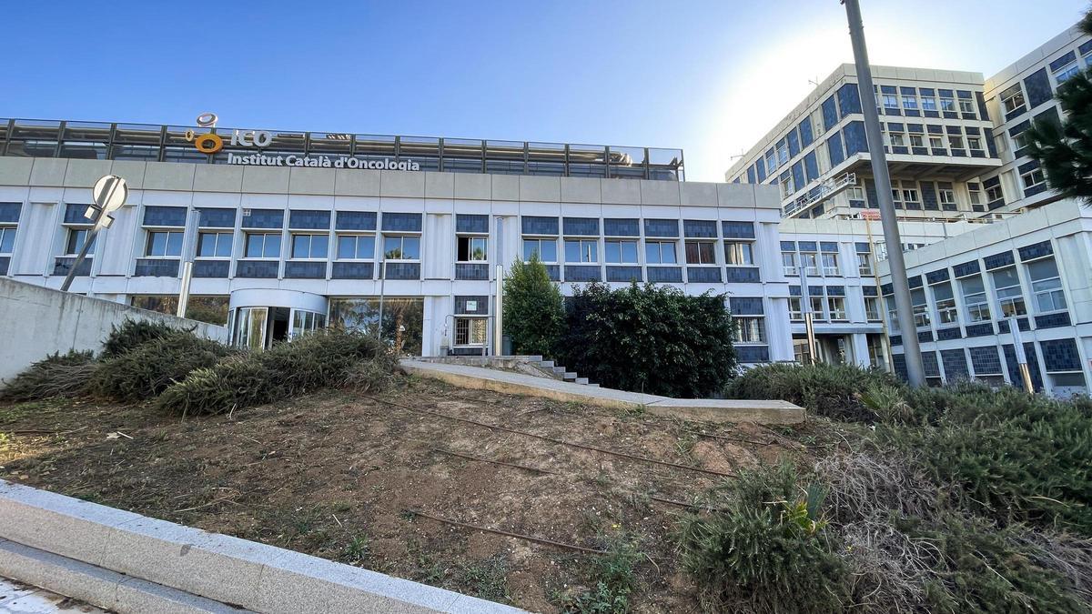 UGT expresa su "indignación" por los pagos de farmacéuticas al director ...