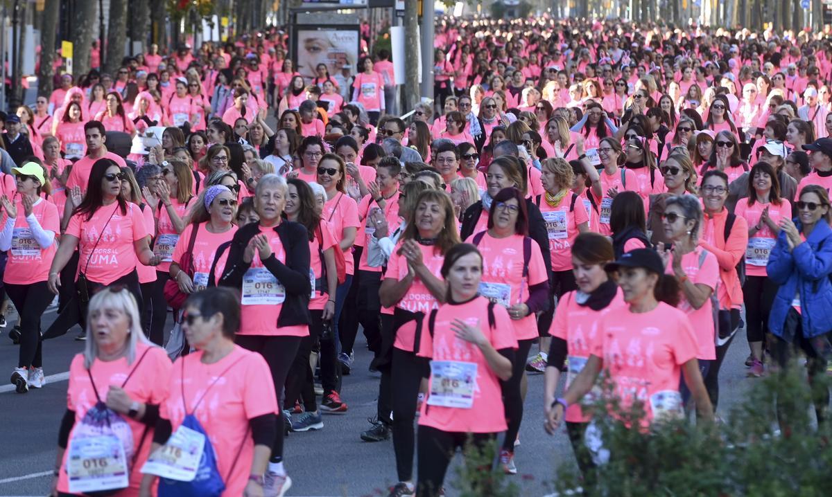 La Cursa de la dona, búscate en las fotos | FOTOS