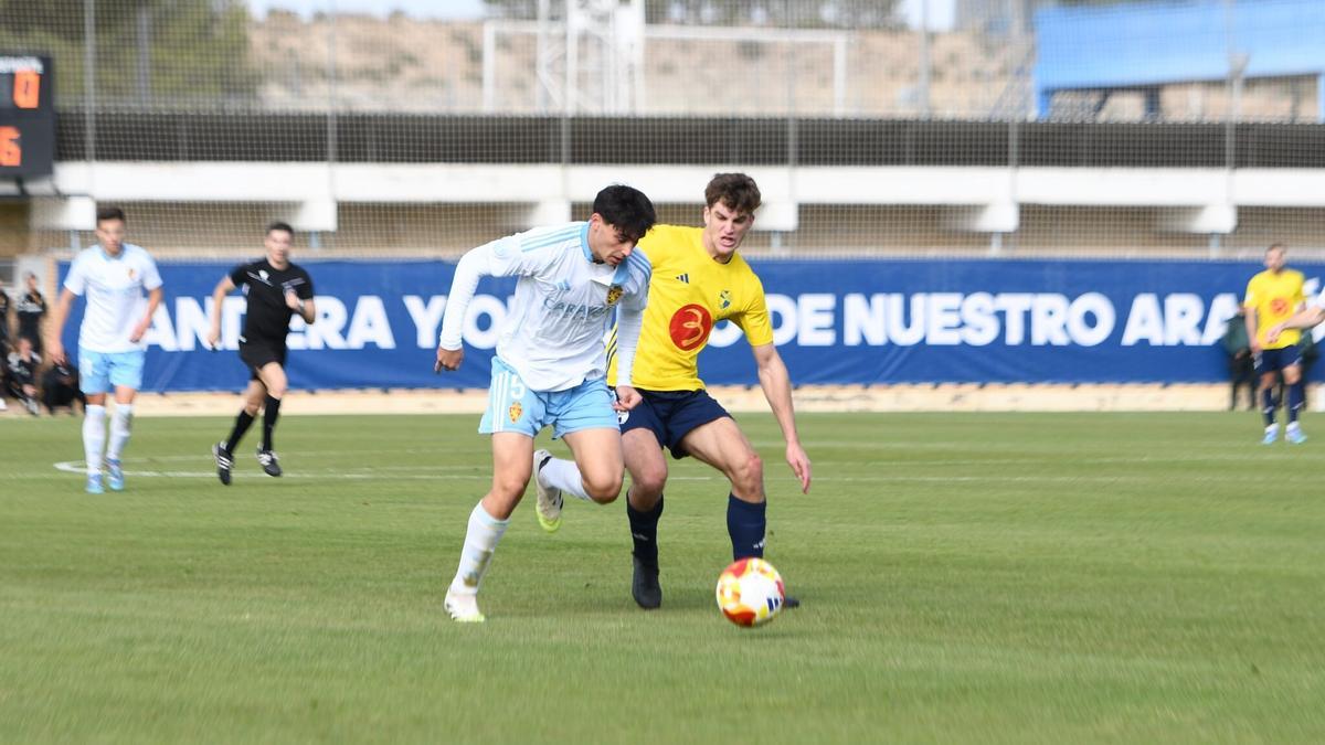 FÚTBOL | Reparto de puntos en el derbi entre el Deportivo Aragón y el ...