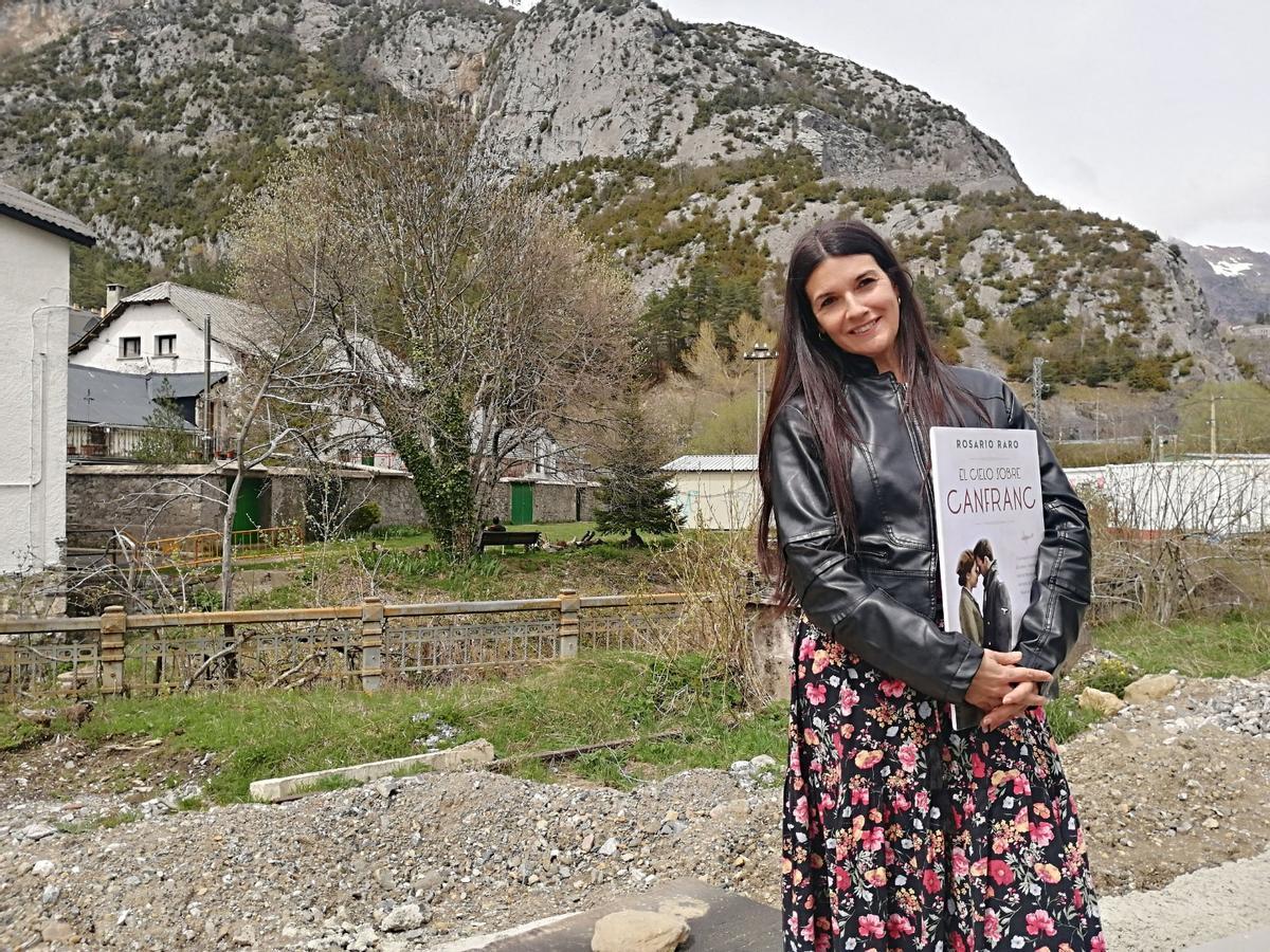 Geldo estrenará Feria del Libro con Rosario Raro