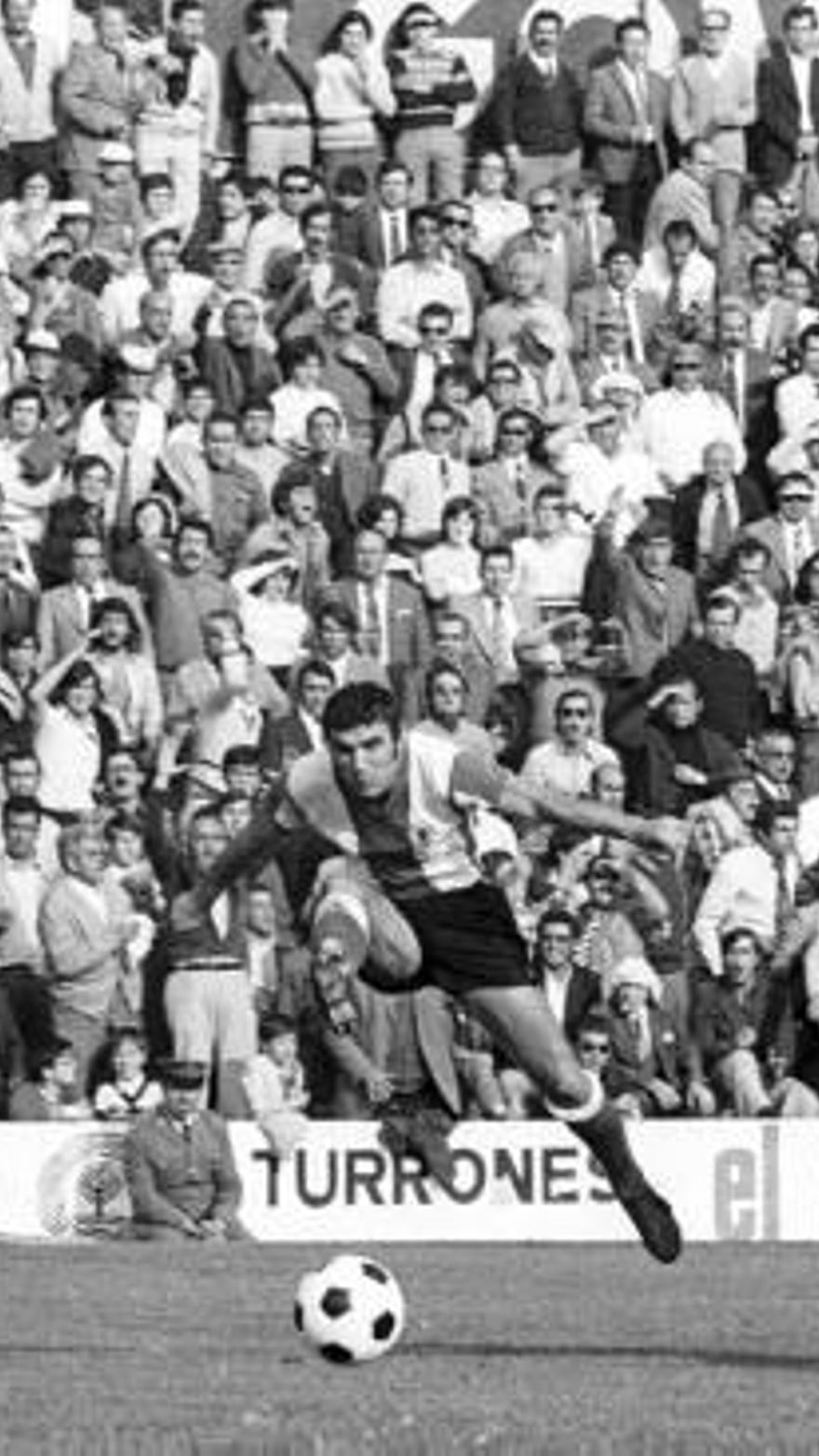 Antal Nagy, el apátrida del gol descalzo - Información