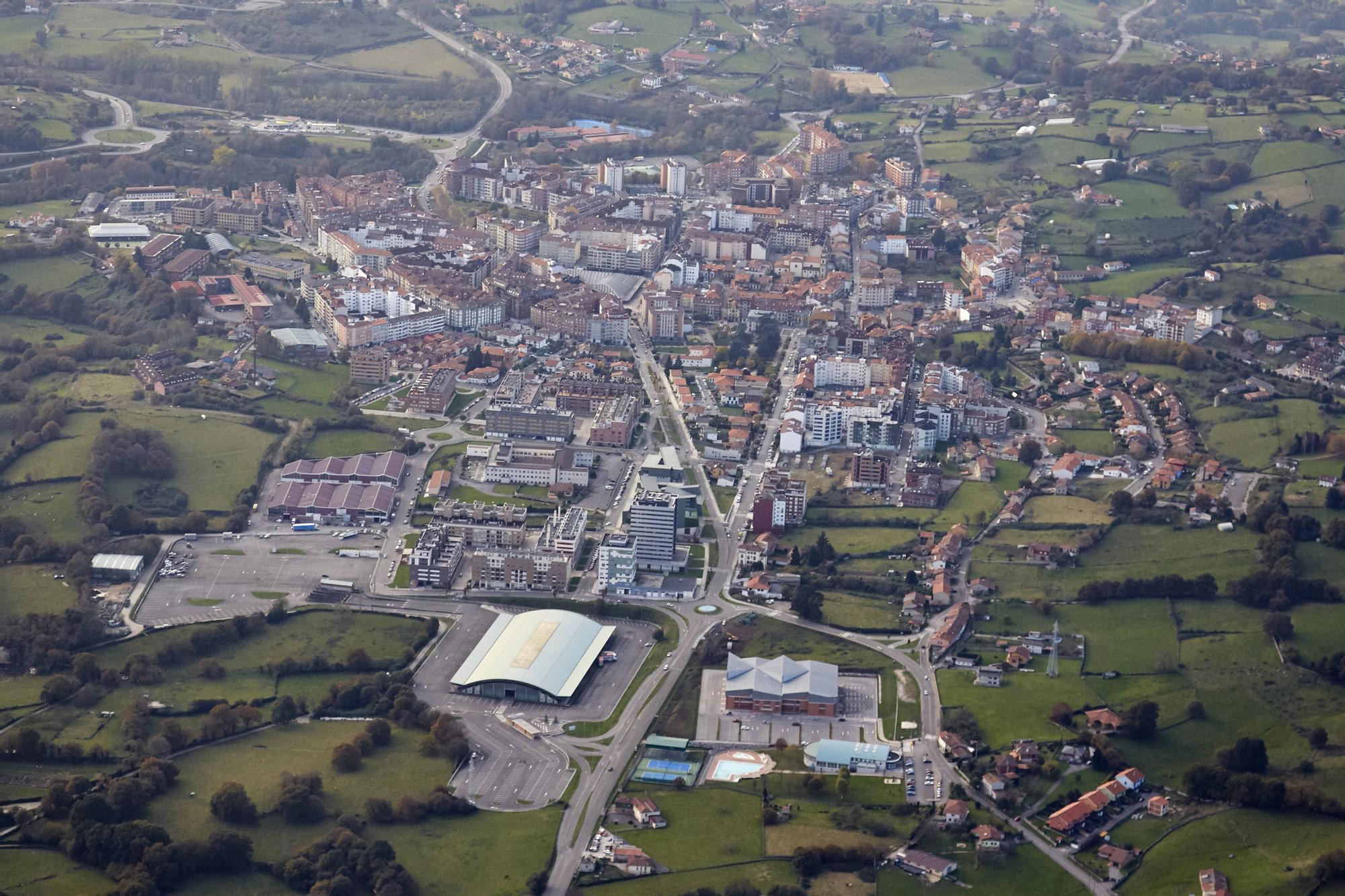 La Pola, desde las alturas: así es la capital del concejo de Siero a ...