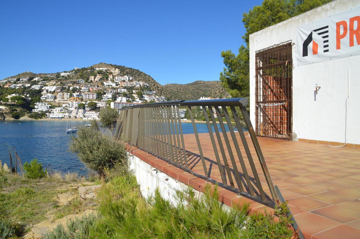 CASA ROZES ROSES | Un canvi de propietat permetrà recuperar la Casa ...