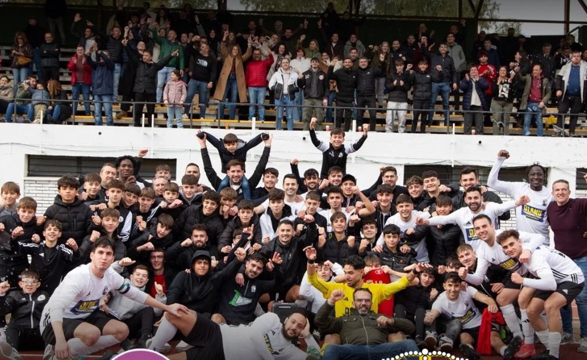 FÚTBOL EXTREMEÑO | UP Plasencia y Quintana se jugarán el título de la ...