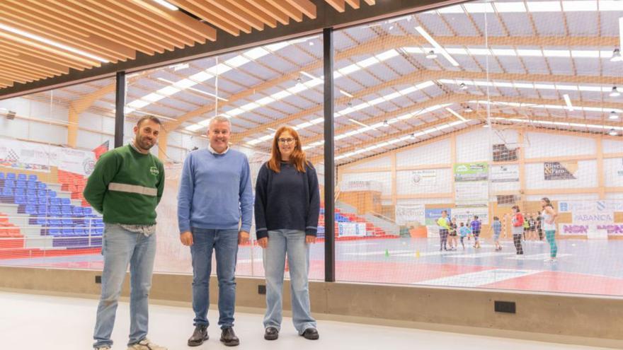 El gimnasio del pabellón deportivo Carballo do Marco abre sus puertas