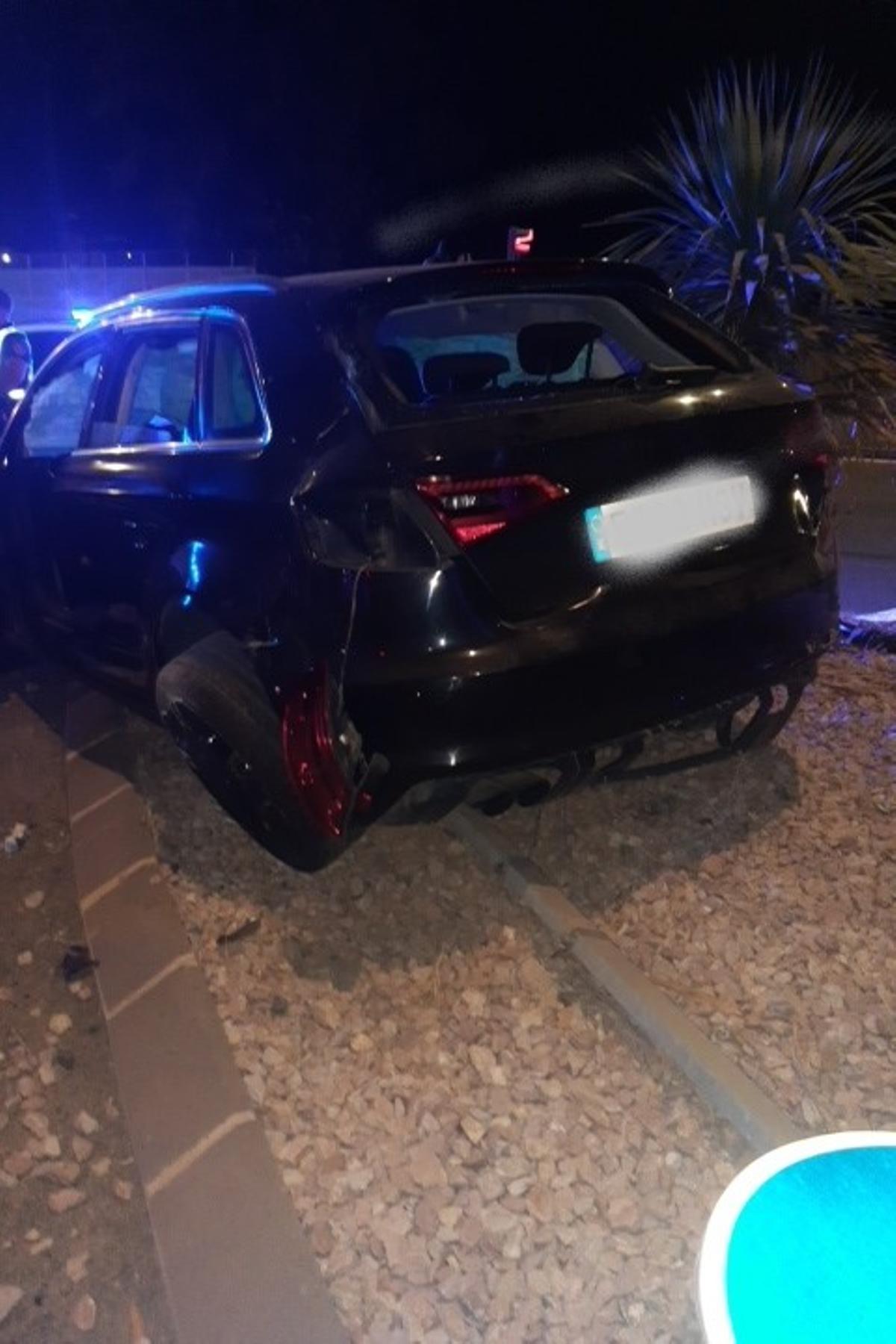 Dos jóvenes heridos tras chochar con sus coches en Cabezo de Torres