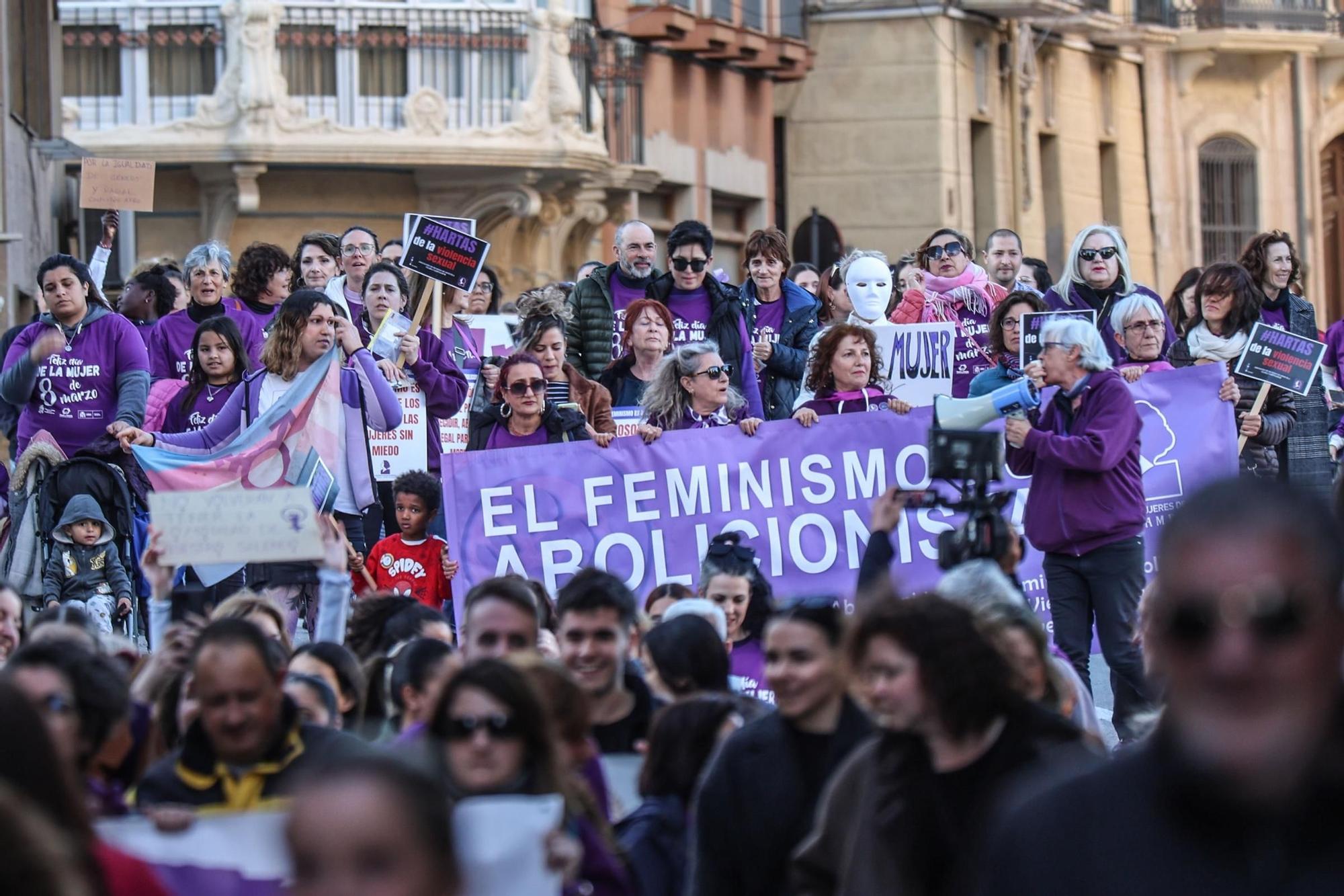El morado de la manifestación del 8M Día Internacional de la Mujer ...
