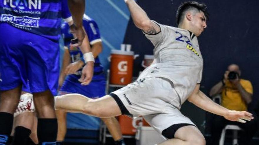 El Benidorm anuncia el fichaje del pivote brasileño Pedro Borba - Información