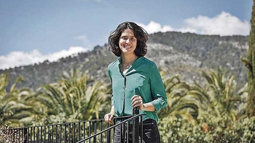 María Macaya: "En la época del 1-O, la gente venía a clase de yoga ...