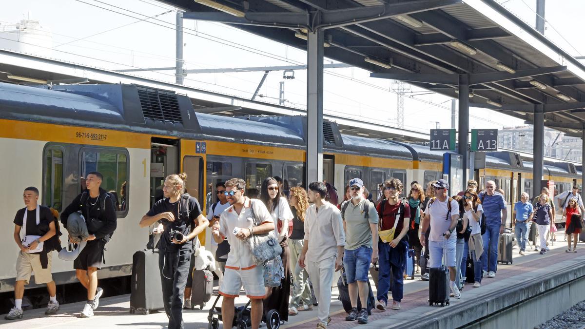 Tren Vigo-Oporto: El Tren Celta elimina el transbordo en Viana y ...