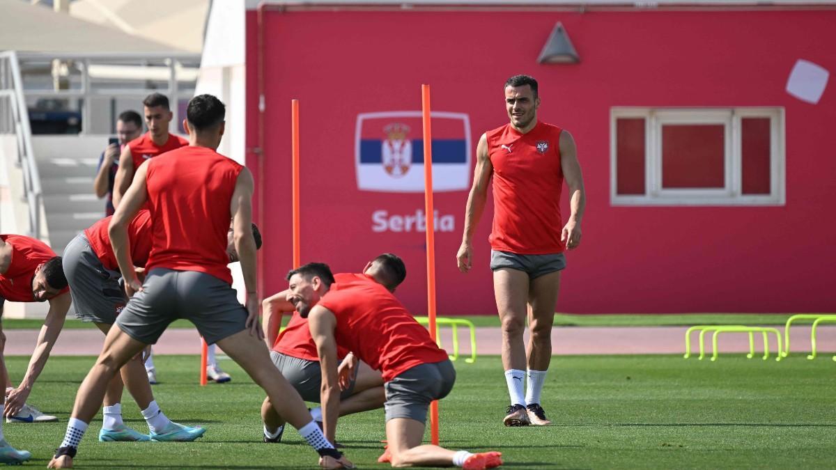 Serbia recupera a Kostic para el duelo decisivo ante Camerún