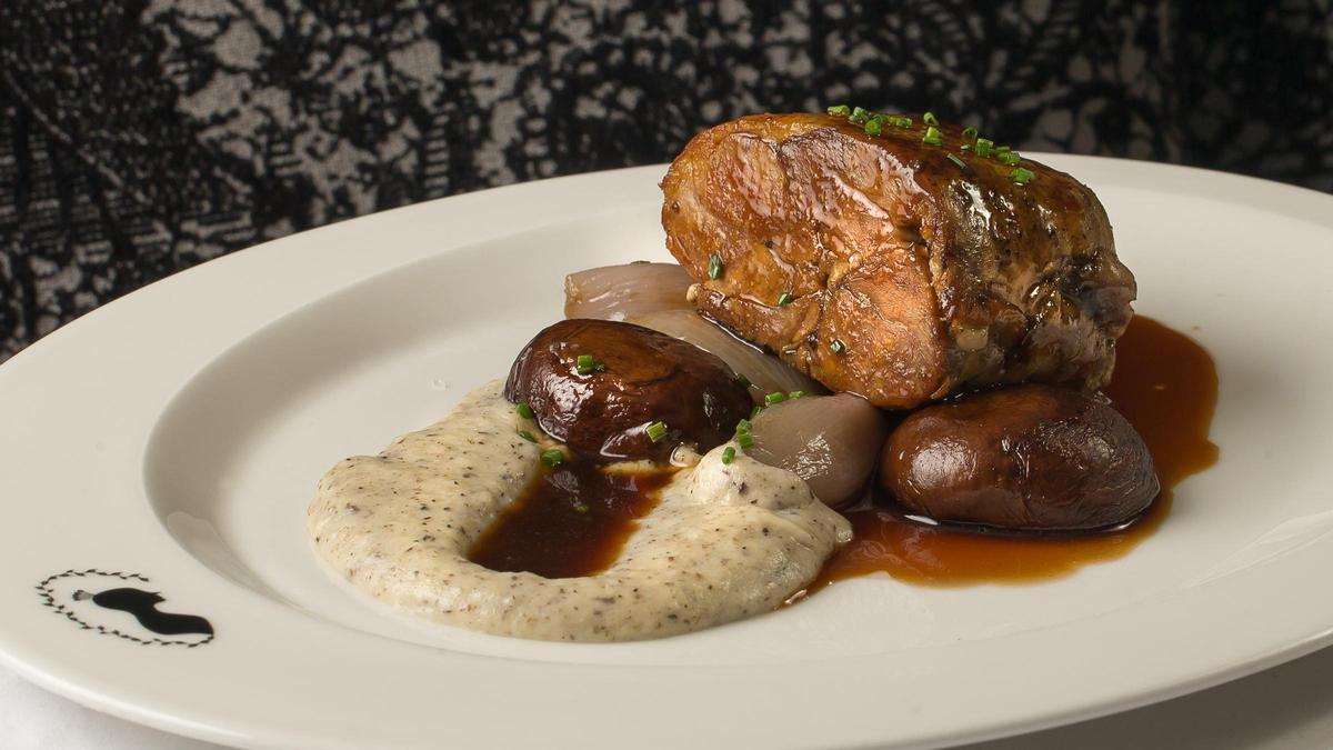 Receta | Así se hace una espalda de cordero con mucho glamur, la del ...