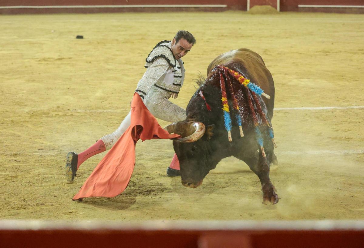 Toros en Valencia | El reinado inolvidable de Enrique Ponce