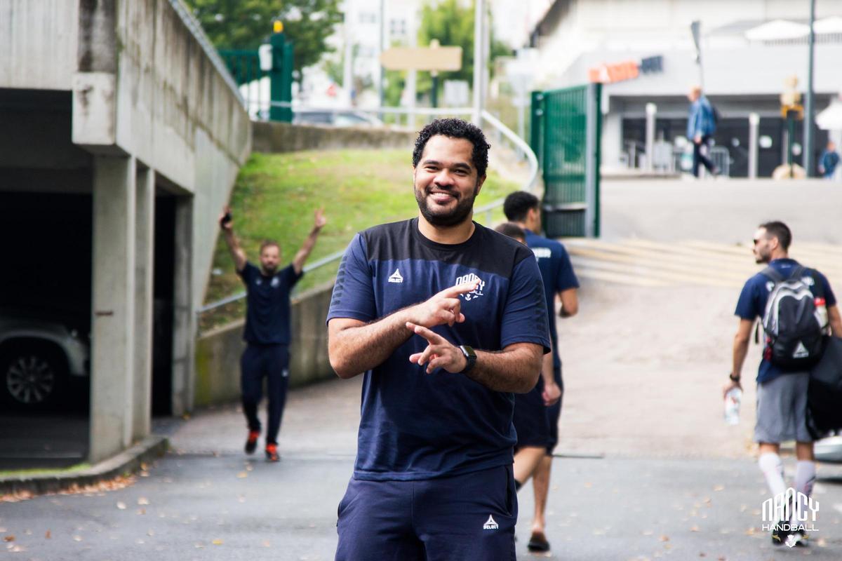 Balonmano | El Cajasol Ángel Ximénez incorpora a los entrenamientos al ...