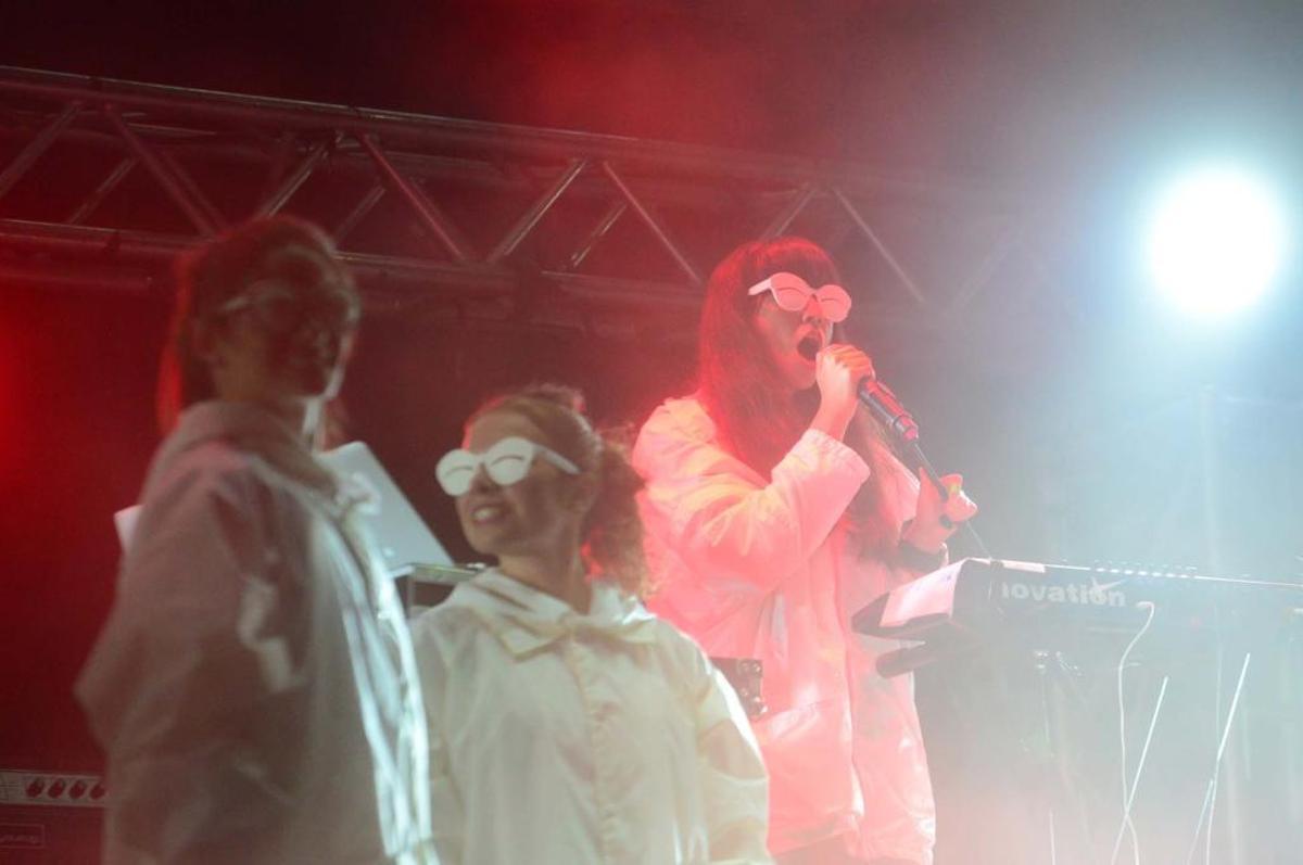 FESTIVALES EN GALICIA: Javiera Mena, Morgan, Samantha Hudson y Morreo ...