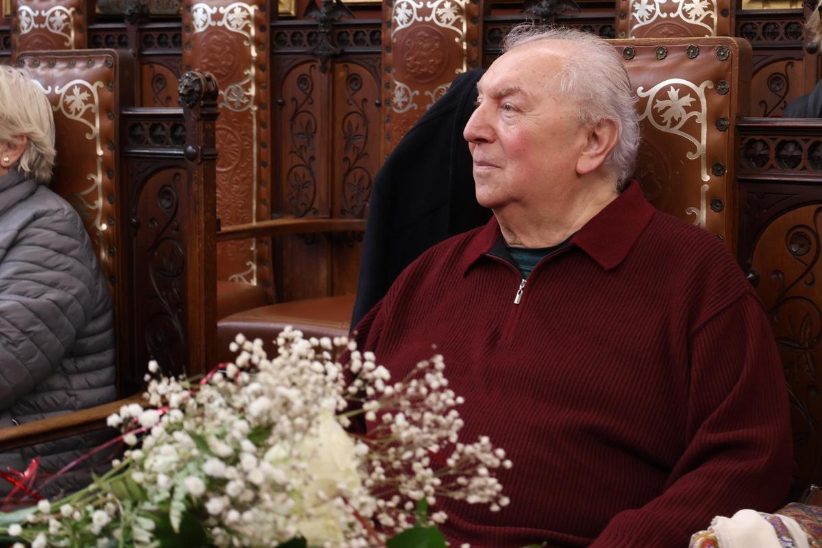 El Ayuntamiento de Palma entrega una placa a Jimmy Showman, pionero del ...