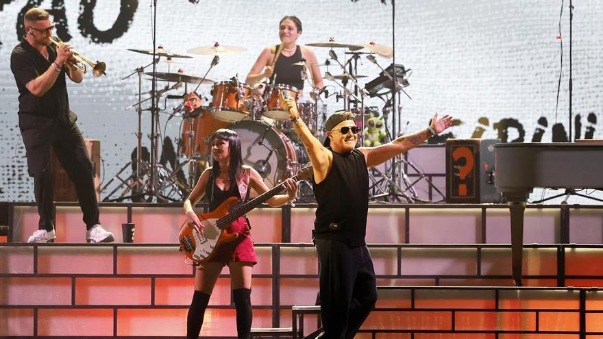 Alejandro Sanz inaugura su gira mundial en Sevilla