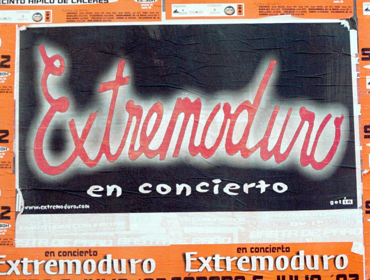 La biografía autorizada de Extremoduro llega a Mérida