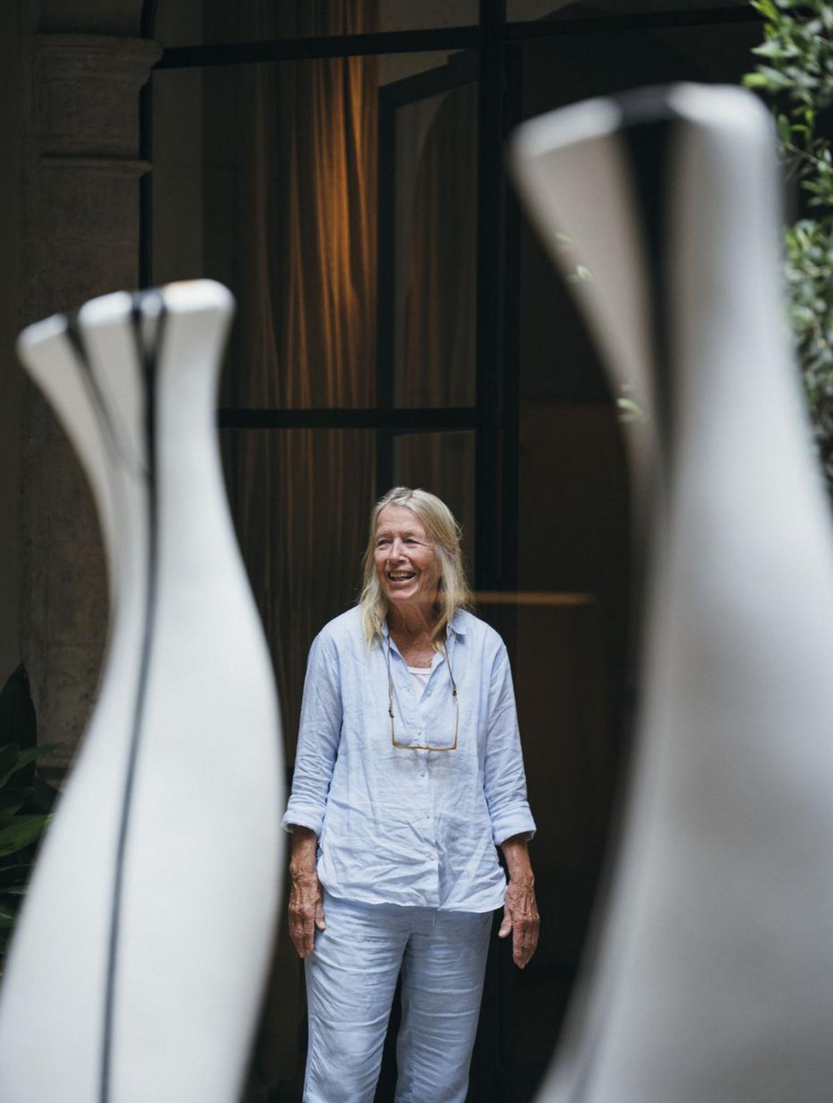 Lin Utzon: «Todos bailamos al son de una melodía misteriosa»