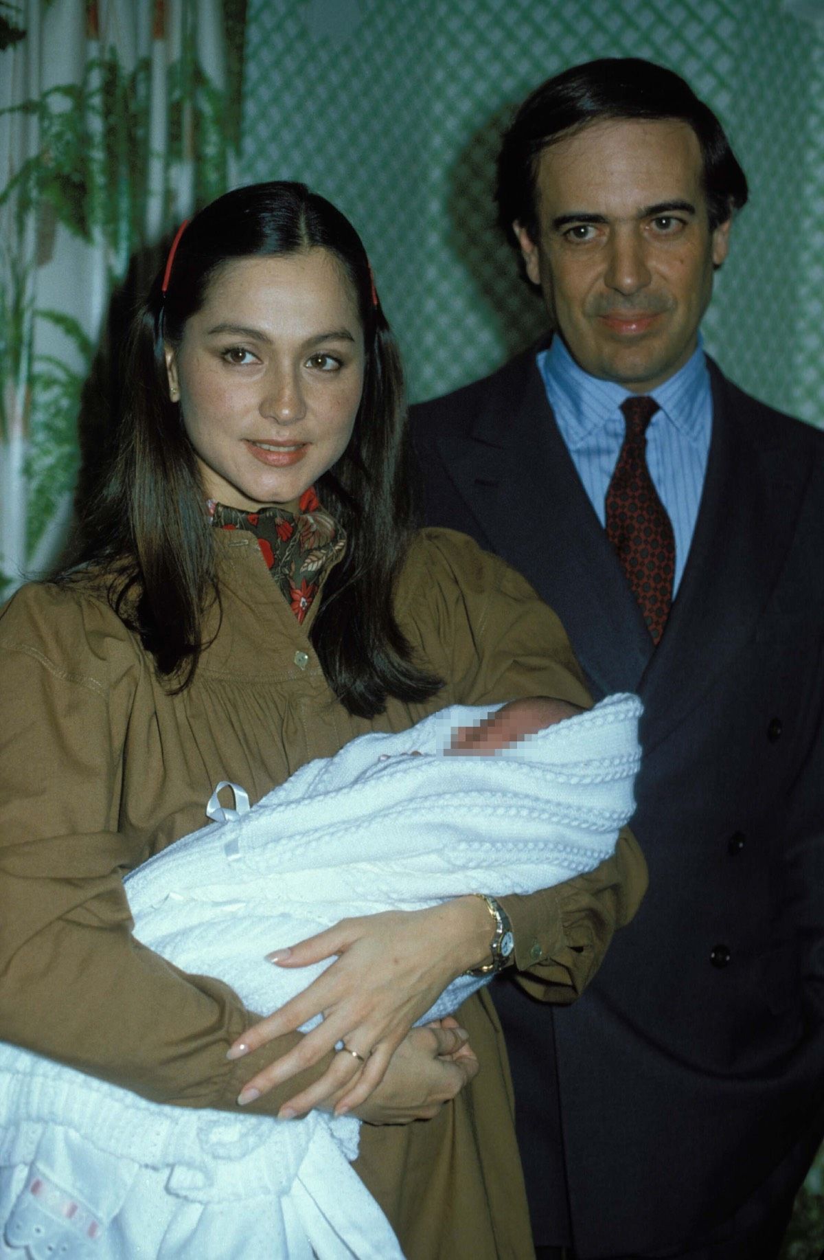 ISABEL PREYSLER BODAS | Las tres bodas de Isabel Preysler, las más ...