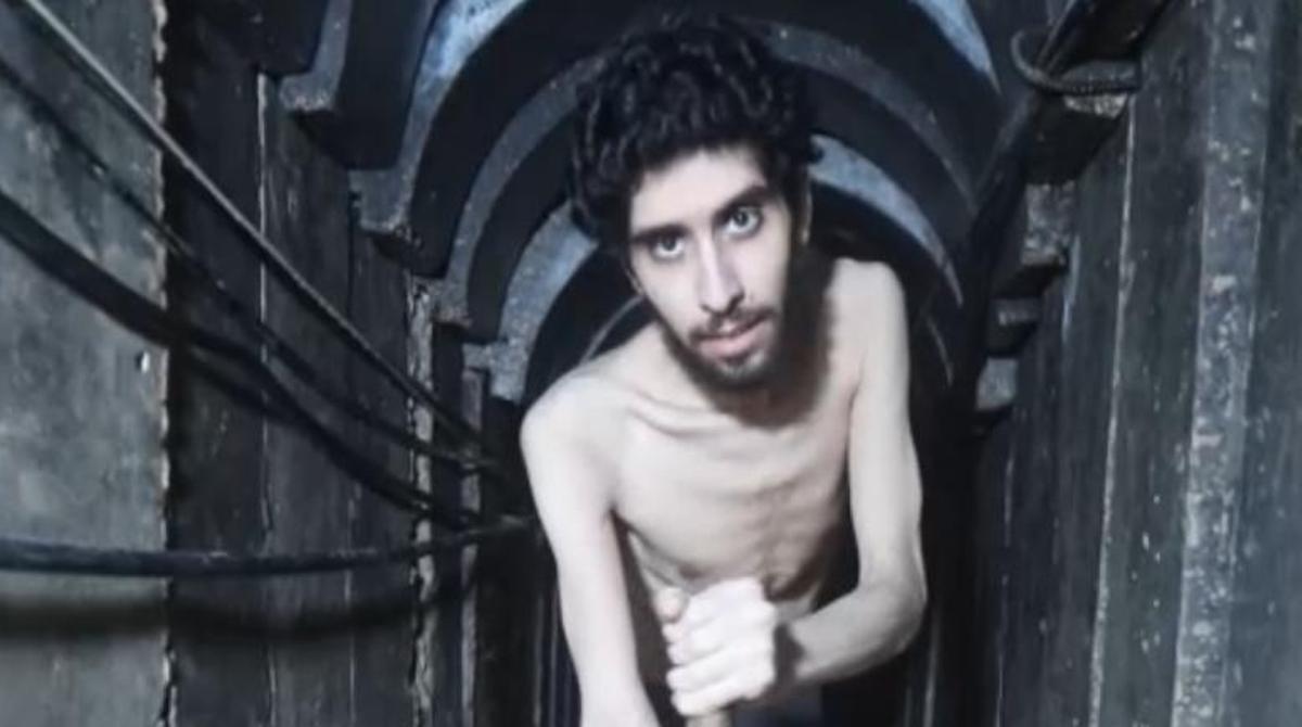 REHÉN TUMBA HAMÁS | Hamás hace cavar su propia tumba al rehén Evyatar David