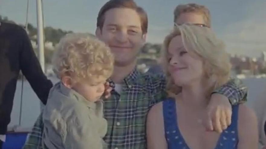 Tobey Maguire y Elisabeth Banks se dejan ver en el trailer oficial de ...