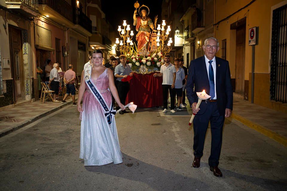 Revive las fiestas de Benifaió con esta galería de imágenes