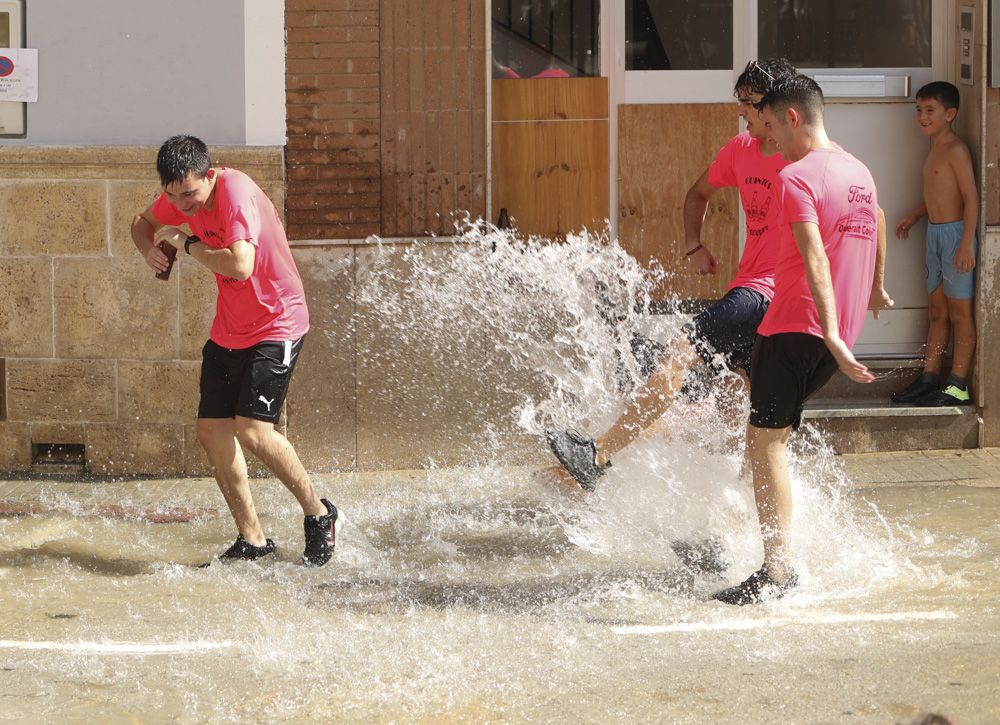Quartell escapa del calor con su tradicional Xopà - Levante-EMV
