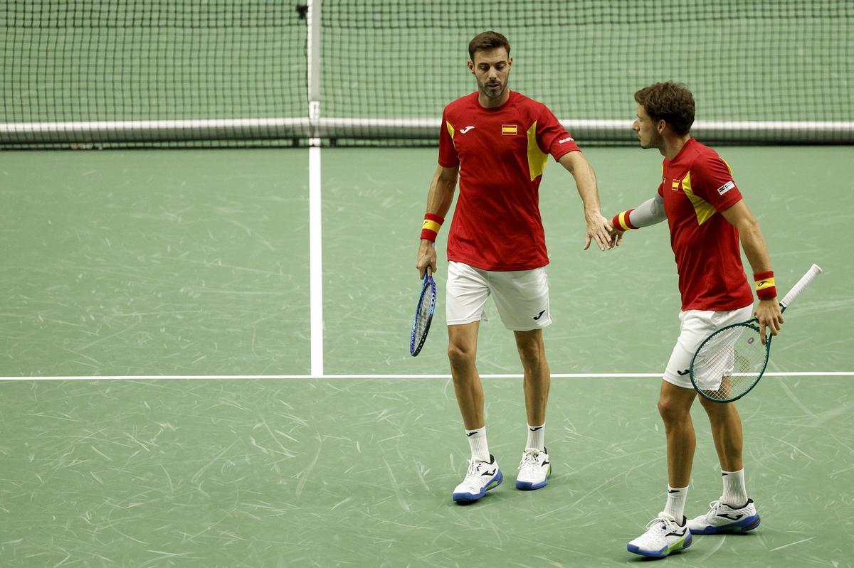 Pierre-Hugues Herbert y Edouard Roger Vasselin - Marcel Granollers y ...