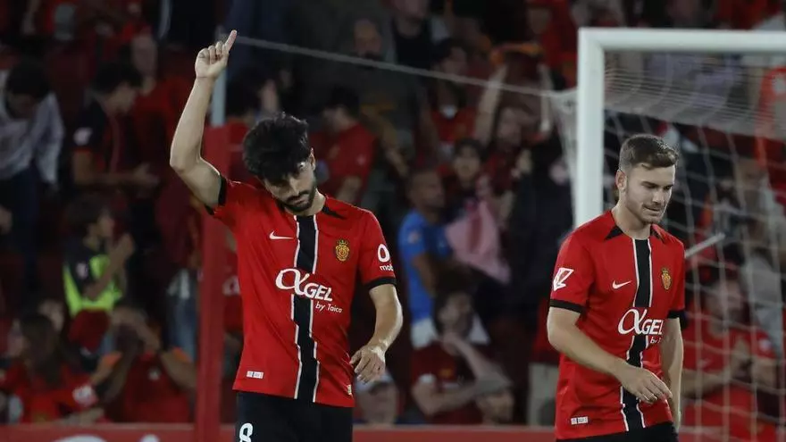 Alavés - Rayo Vallecano | El gol de Sergio Camello