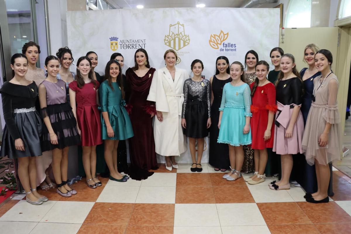 FALLAS TORRENT : Torrent homenajea a su Fallera Mayor, María Peris ...