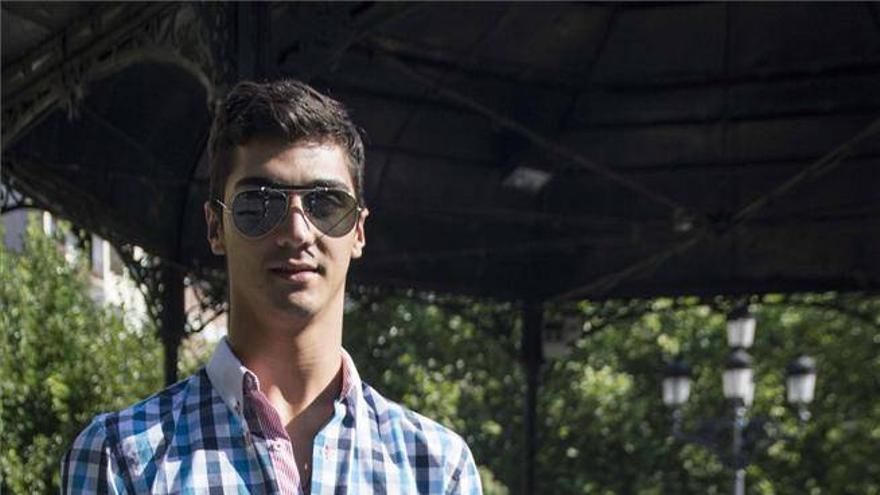 Jairo Miguel, torero: "La mejor recompensa es siempre vestirme de luces"