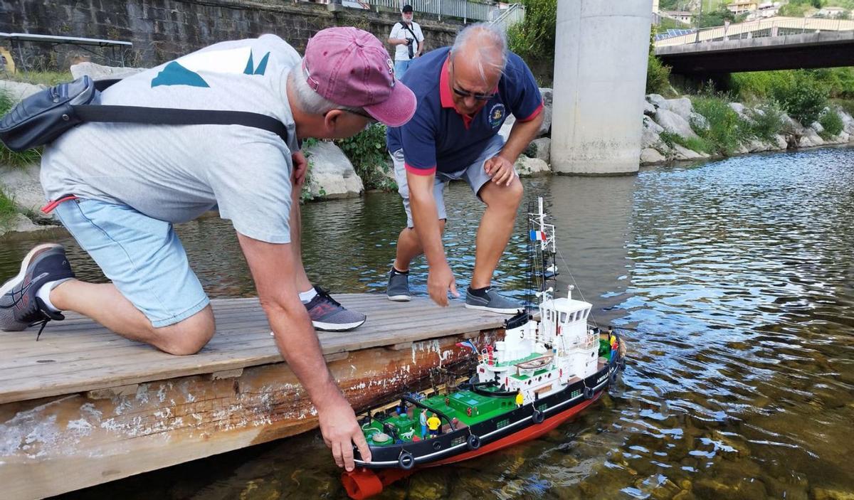Botadura con éxito en el Nalón