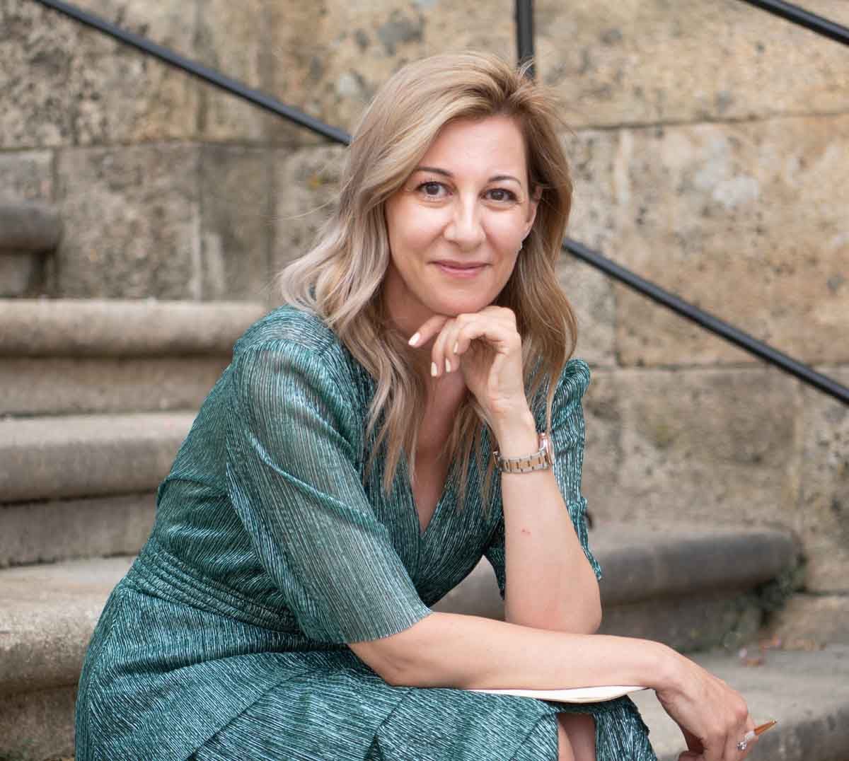 LA SAGA DE LOS LONGEVOS | Eva García Sáenz de Urturi: “Me parecía una ...