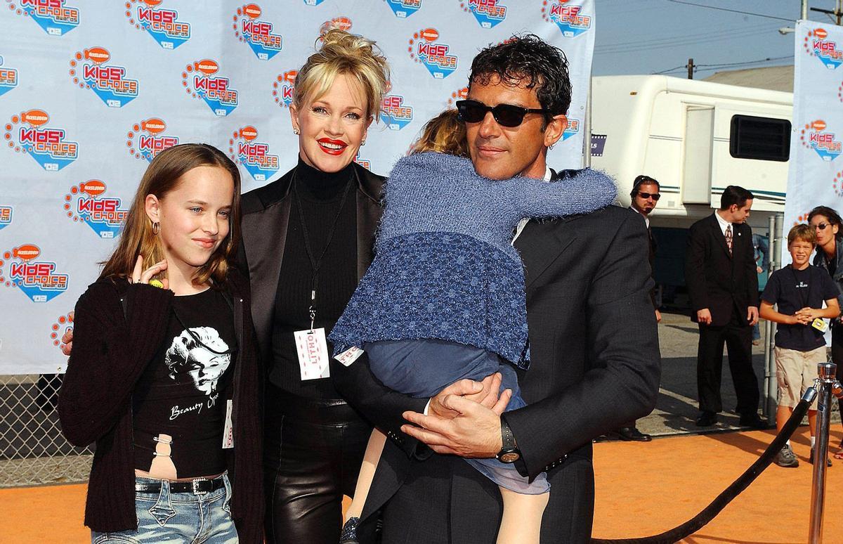 ANTONIO BANDERAS PRIMERA MUJER | Quién es la primera mujer de Antonio ...