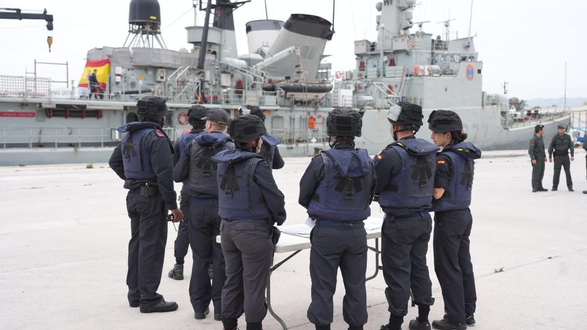 Gran simulacro marítimo: La Armada elige el puerto de Castellón para ...