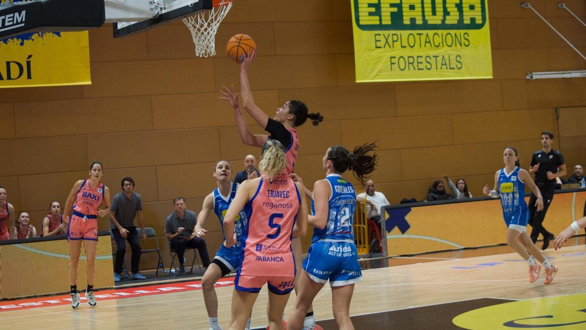 BÀSQUET LLIGA FEMENINA: El Cadí la Seu queda massa aviat sense opcions ...