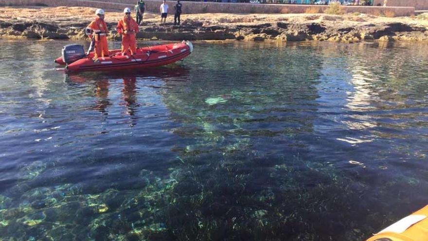 Entre hoy y mañana se realizará la autopsia al joven ahogado en Sant Antoni
