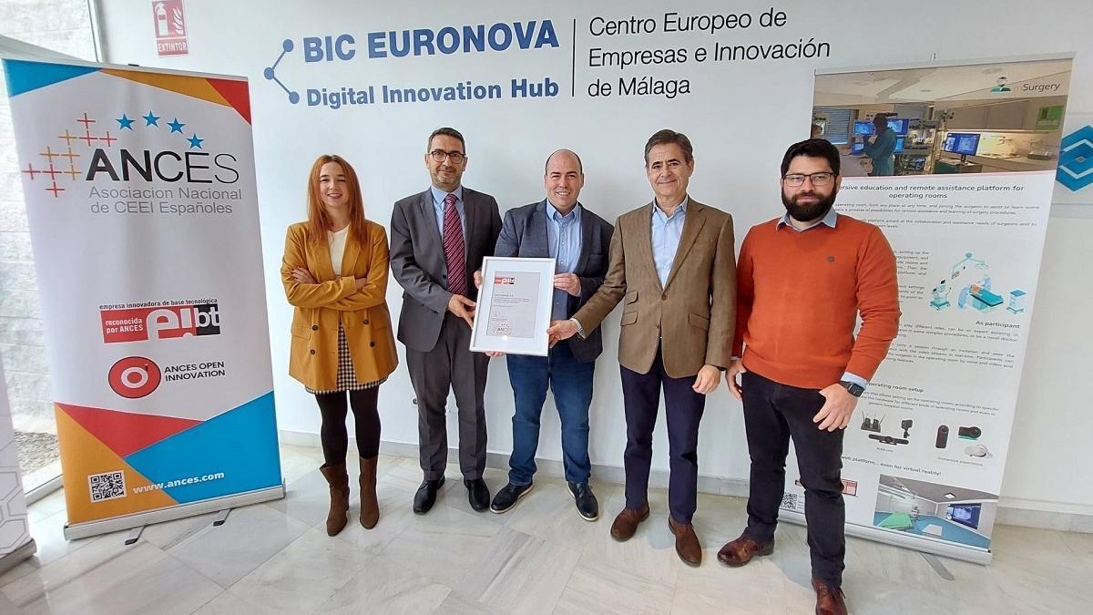 La empresa malagueña Vectorpipe, ubicada en el BIC Euronova, recibe el ...