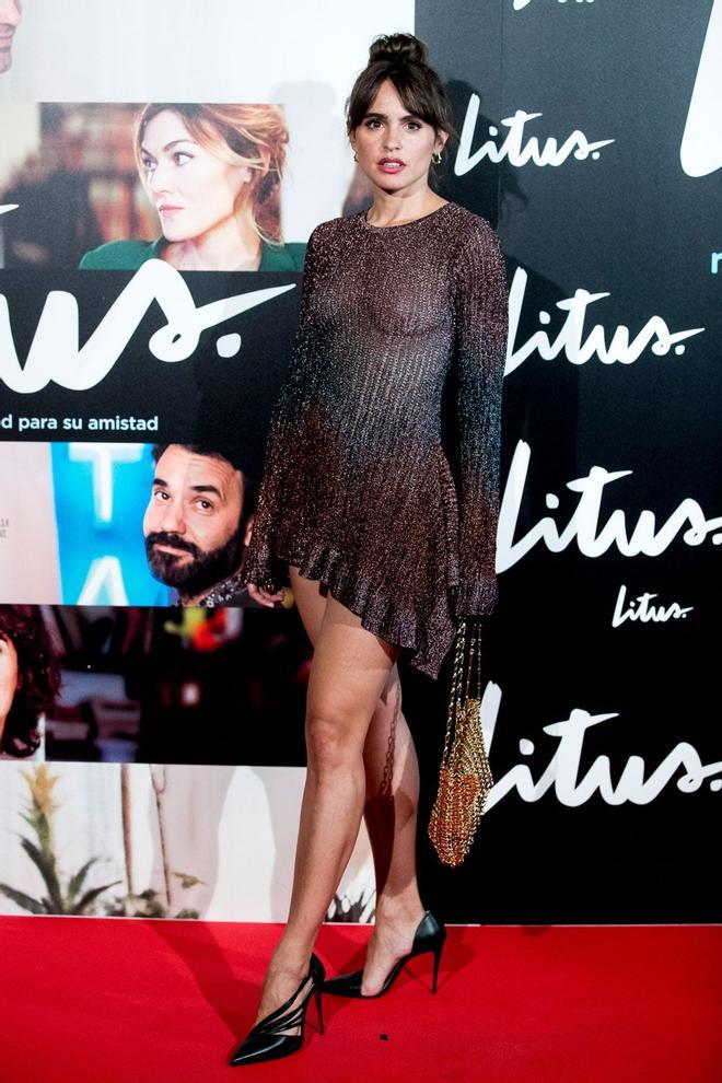 El vestido desnudo de Verónica Echegui es 'como si no llevara nada' - Cuore