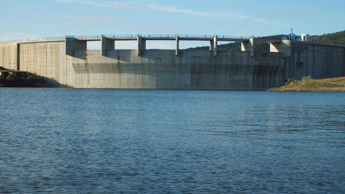 El agua de Melonares llega a Sevilla y otros 41 municipios