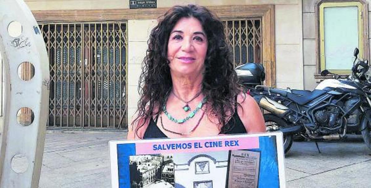 Fina Poveda, luchando por la continuidad del Cine Rex - La Opinión de ...