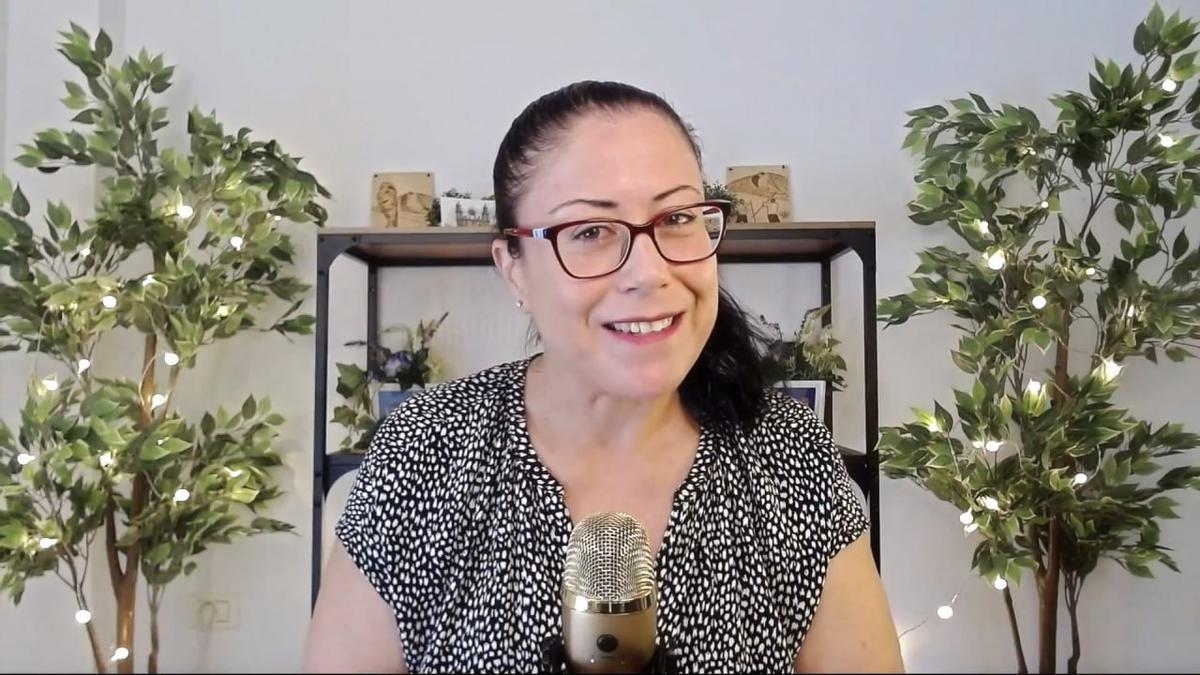 La divulgadora cultural Mónica Blanco estrena podcast sobre literatura ...