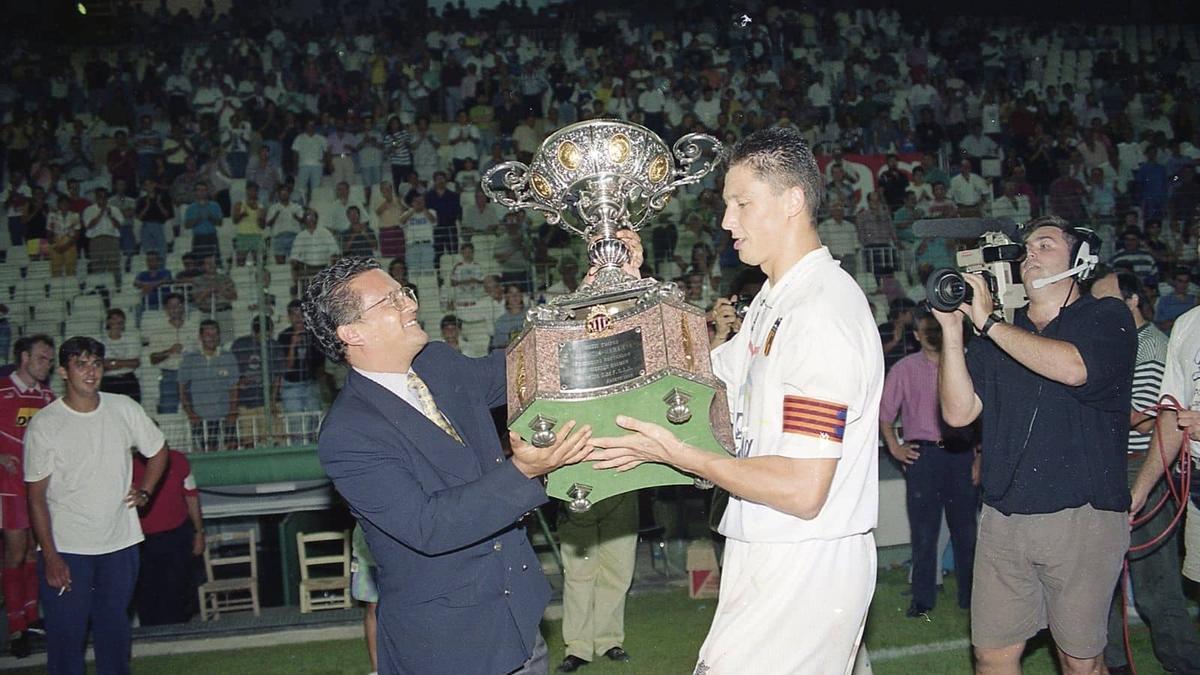 VALENCIA CF: PENEV: "Lubo está semiinconsciente, se merece una ...