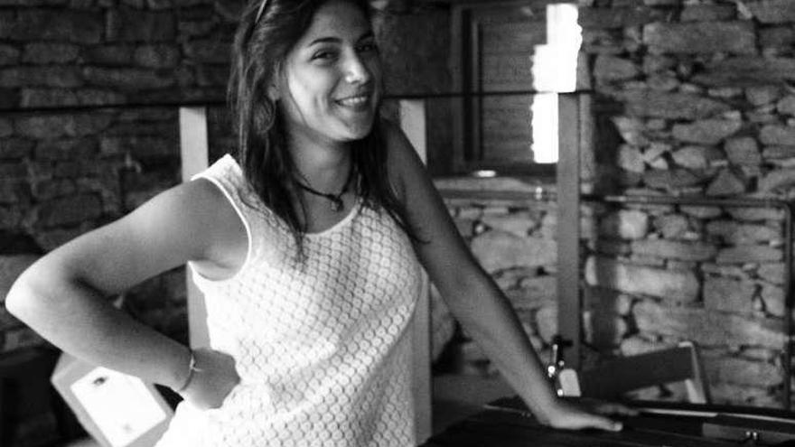 Un poemario de Marcela Porto, hilo argumental del acto del Día de la ...