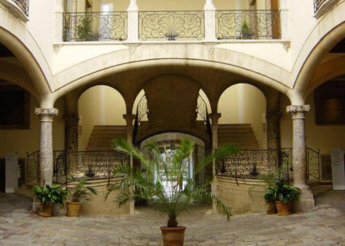 Jaume Reus: «Los patronatos politizados son el lupus de los centros de ...